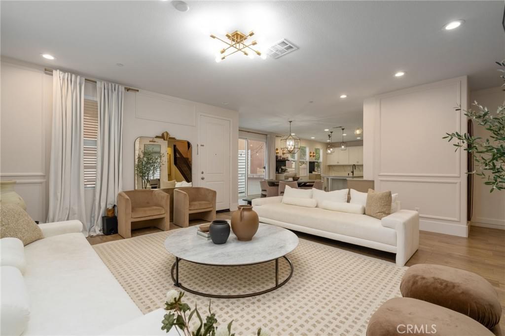 Why Emily Trusted the Experts When Buying Her First Home