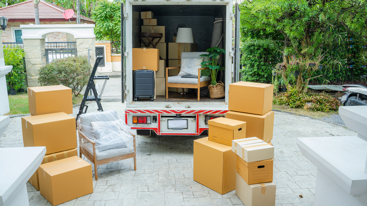 8 Foolproof Packing + Moving Tips