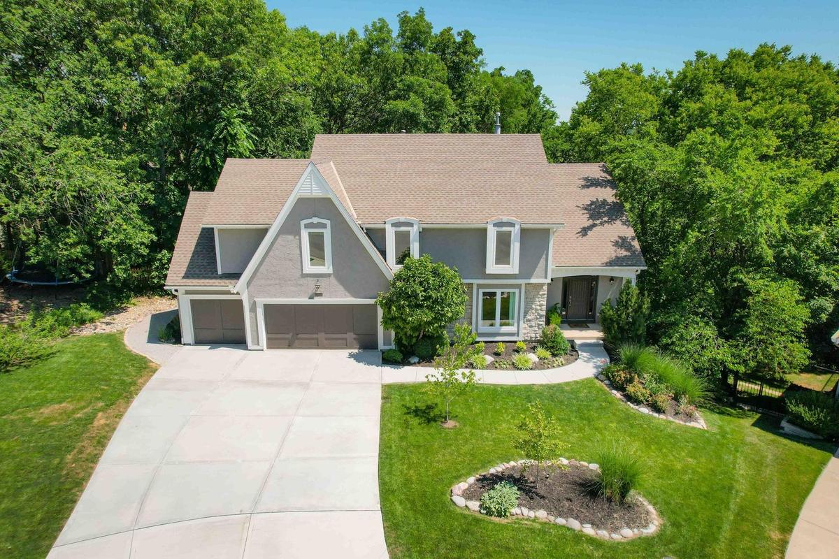 14606 W 55th Pl - Lakeview Estates
